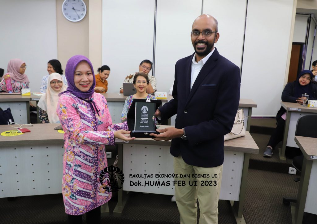 Workshop Big Data by Tharindra Ranasinghe, Ph.D Department of Accounting - Faculty Economics and ...